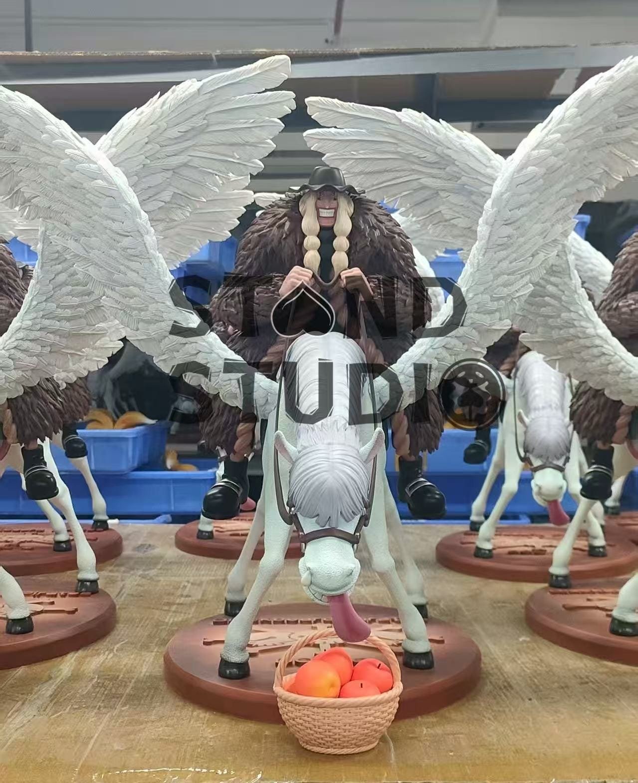 Stand Studio - One Piece - Doc Q - Yardrat Shop
