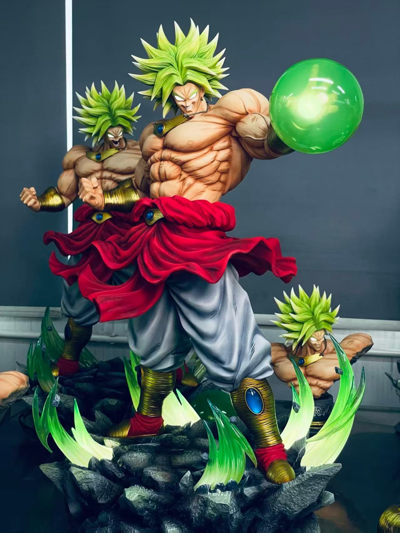 Infinite Studio - Dragon Ball Z - Broly Ex - Yardrat Shop
