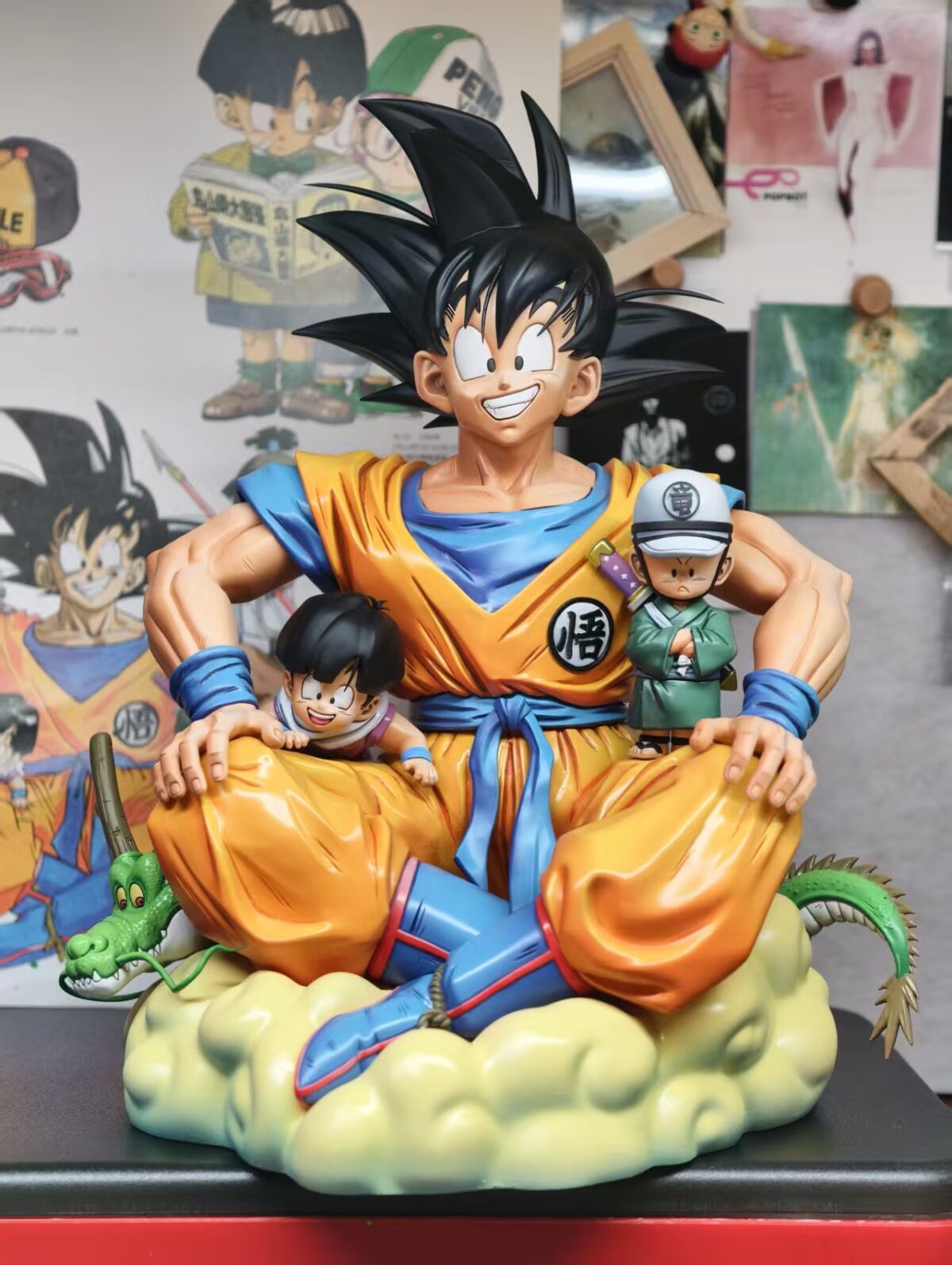 Goku on Cloud Dragon Ball Z | Estatua de Resina A Level Studio para ...